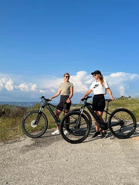 Private Hvar Island E-Bike Tour (Self Guided) - Discovering the Experience