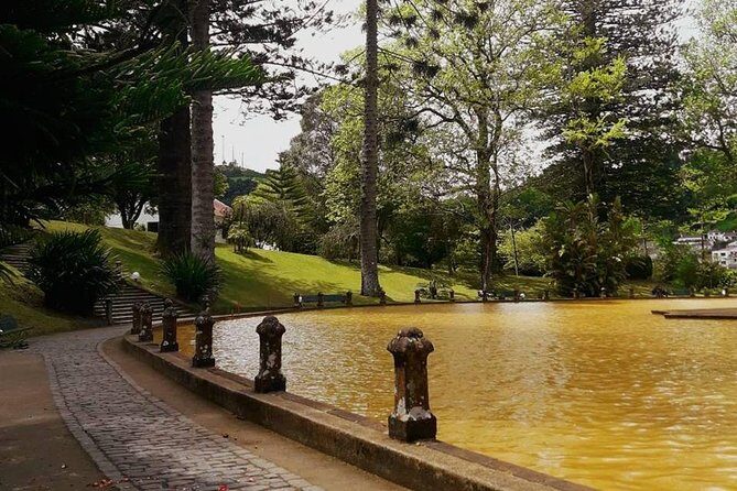 PRIVATE Hybrid 4X4 Tour - Full Day Furnas (Inc Hot Springs and 3 Course Lunch) - Key Points
