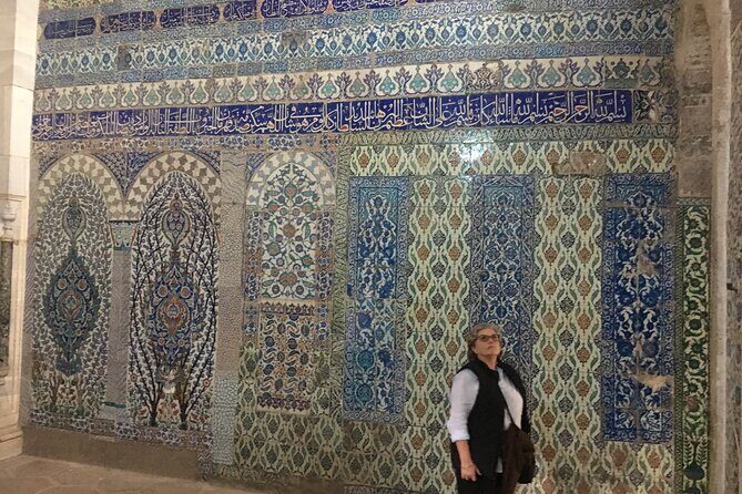 Private Istanbul Old City Walking Tour - Authentic Insights from Reviewers