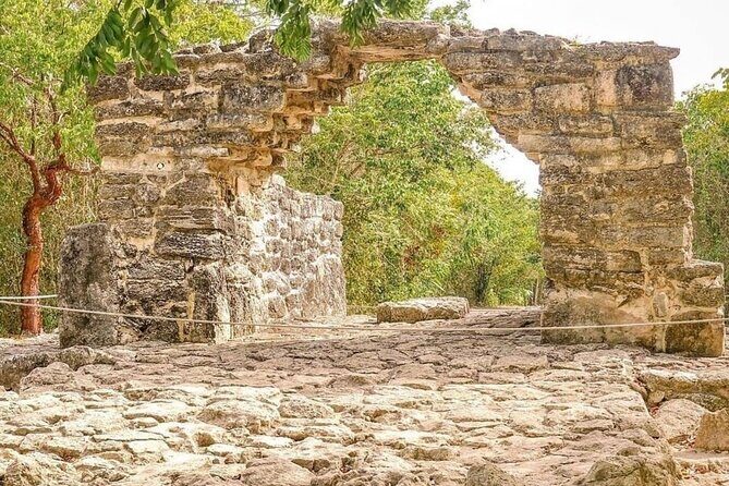 Private Jeep & Polaris RZR: San Gervasio Mayan Ruins & Snorkeling - Snorkeling at Cocos Beach & a Mexican Beach Club Lunch