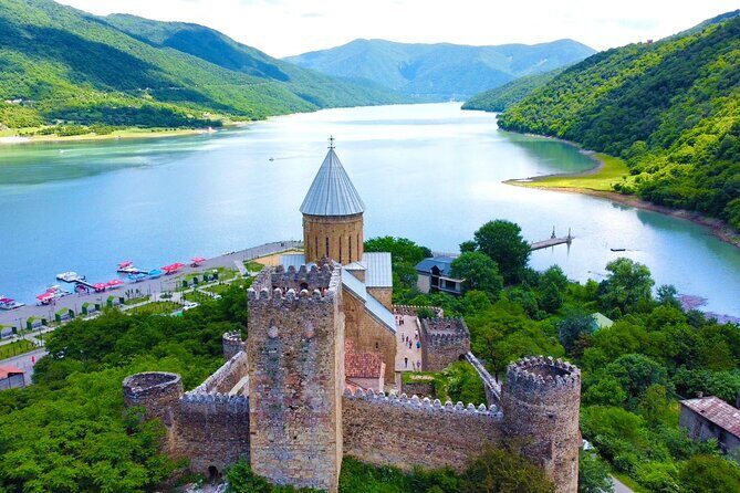 Private Kazbegi and Gudauri Mountain Tour - Practical Tips for Travelers