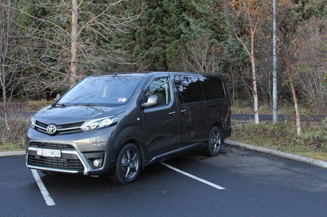 Private Keflavik Airport Transfer (Round trip) - The Value in the Price