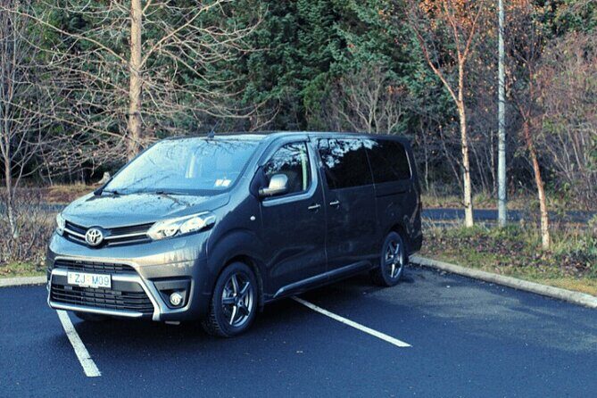 Private Keflavik Airport Transfer (Round trip) - What to Expect During Your Transfers