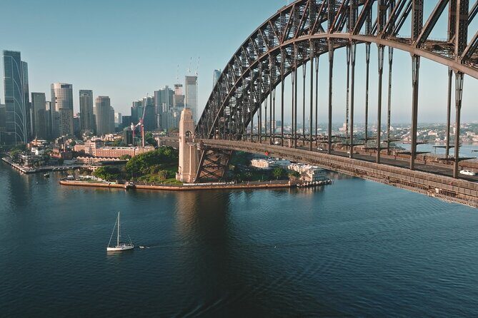 Private Kiama Day Trip from Sydney Sea Cliff and Farmlands - Transportation and Practical Details