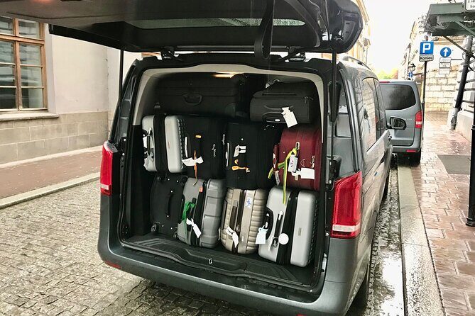 Private Krakow to or from Airport Transfer - Why This Transfer Stands Out