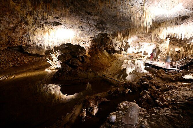 Private Lake Cave Tour: Transportation from Margaret River - An In-Depth Look at the Private Lake Cave Tour