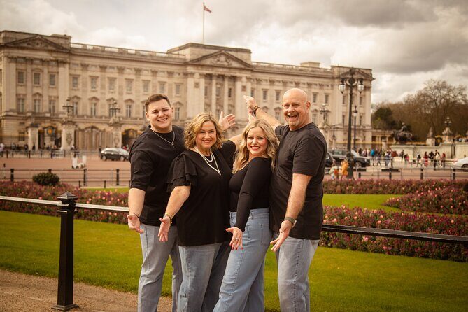 Private landmarks photoshoot for families and couples - Key Points