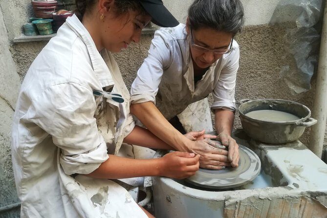 Private Lesson on the Ceramic Tradition in Vietri sul Mare - Authenticity and Local Flavor