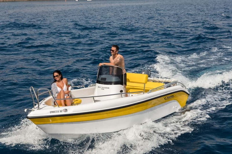 Private License-Free Boat Trip  Santorini Coast & Caldera - Authentic Insights from Travelers