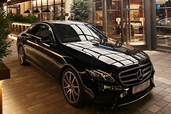 Private limo transfers Gatwick Airport to/from any London hotel - Who Will Love This Service?