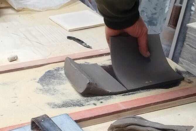 Private Lisbon Wine & Tile Painting Tour  Sesimbra & Traditions - FAQs