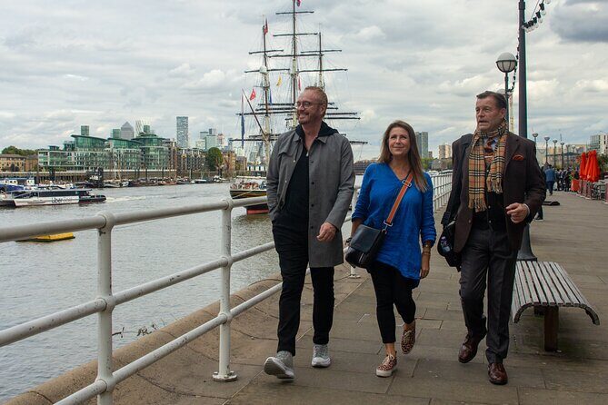 Private London Day Tour with a Local: Custom Highlights & Gems - What to Expect on the Day