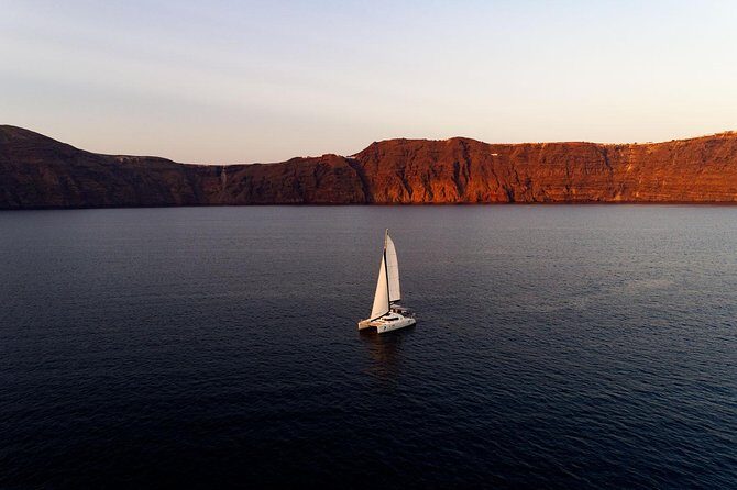 Private Luxury Caldera Cruise with a rich BBQ meal and Open Bar! - FAQ