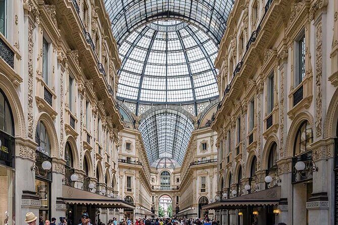 Private Luxury day Transfer from Linate Airport to Milan - FAQs