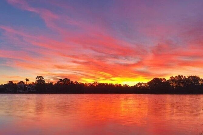 Private, luxury Gold Coast Gondola cruise with cheese & wine - Who Should Book This Tour?