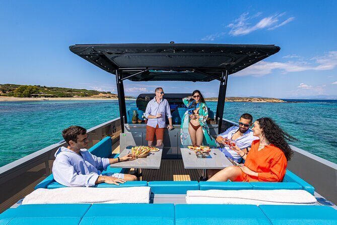 Private Luxury Powerboat Day Tour in Athens - An In-Depth Look at the Private Powerboat Experience