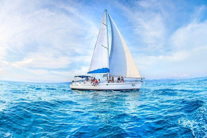 Private Luxury Sailing Cruise in Los Cabos with Lunch and Open Bar - The Sum Up