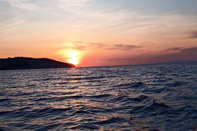 Private Luxury Sunset Cruise Blue Caves Champagne Included 5pax - Final Thoughts