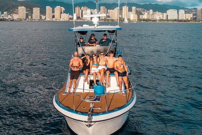 Private Luxury Sunset Cruise in Waikiki - Price and Value: Is It Worth the Cost?
