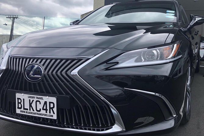 Private Luxury Tour From Auckland to Hobbiton Movie Set and Rotorua for couples - Exploring the Itinerary in Detail