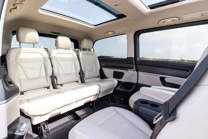 Private luxury transfer from Edinburgh Airport to Edinburgh - Introduction  