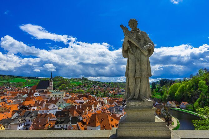 Private Luxury Transfer to Cesky Krumlov from Prague - The Sum Up
