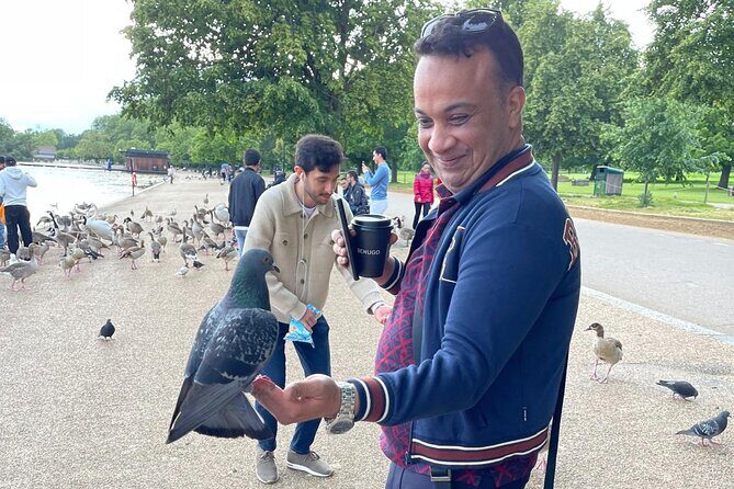 Private Mercedes Vito Transfer Heathrow Airport Central London - The Sum Up