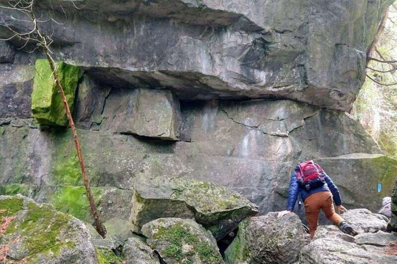 Private Metcalfe/Duncan Caves Hike-Collingwood/Blue Mountain - Who Will Love This Experience?