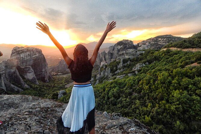 Private Meteora All-day Tour - Local Agency - The Experience in Action