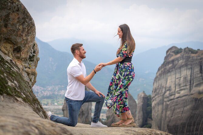 Private Meteora Photo Shoot with a Professional Photographer - FAQs