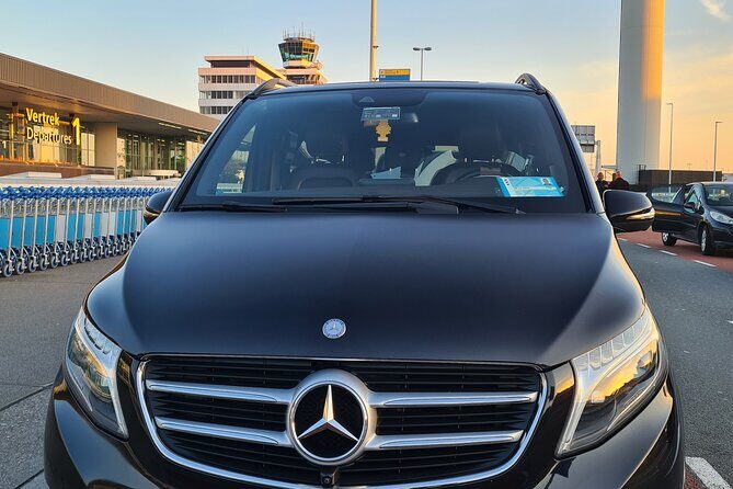 Private Minivan transfer to Rotterdam - A Practical Review of the Private Minivan Transfer from Amsterdam to Rotterdam