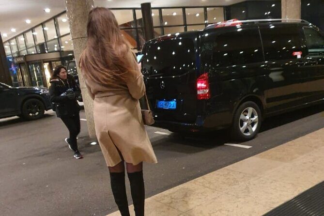 Private Minivan transfer to Rotterdam - Authentic Traveler Insights