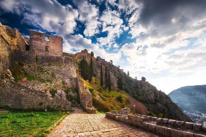 Private Montenegro Tour  Budva, Kotor & Sveti Stefan from Tirana - FAQ