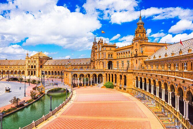 Private Monumental Walking Tour in Seville - What to Expect from This Tour