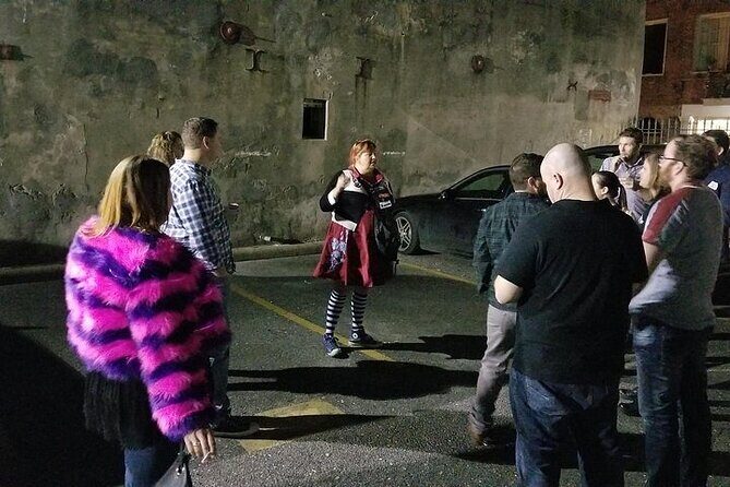 Private New Orleans Haunted Tour with Bar Stops - The Sum Up