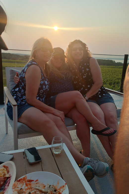 PRIVATE NON BUS Traverse Old Mission Wine Distillery Tour - The Value of This Experience