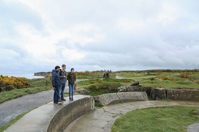Private Normandy D-Day: Omaha & Pointe du Hoc & American Cemetery - An In-Depth Look at the Tour Experience