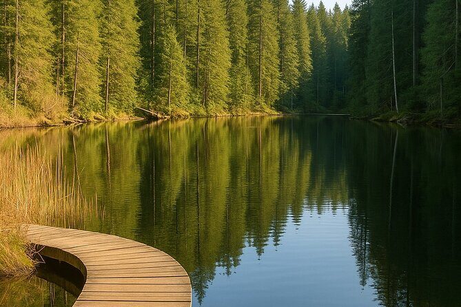 Private North Shore Hike to Whyte Lake and Eagle Bluff - Introduction