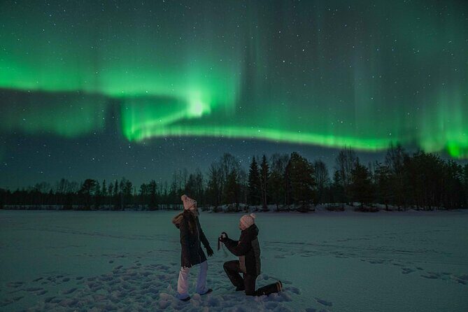 Private Northern Lights Photography Hunting - The Guide and Customer Service