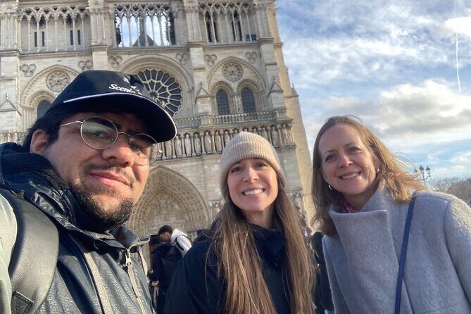Private Notre-Dame walking Tour w/ Optional Sainte-Chapelle Entry - Key Points