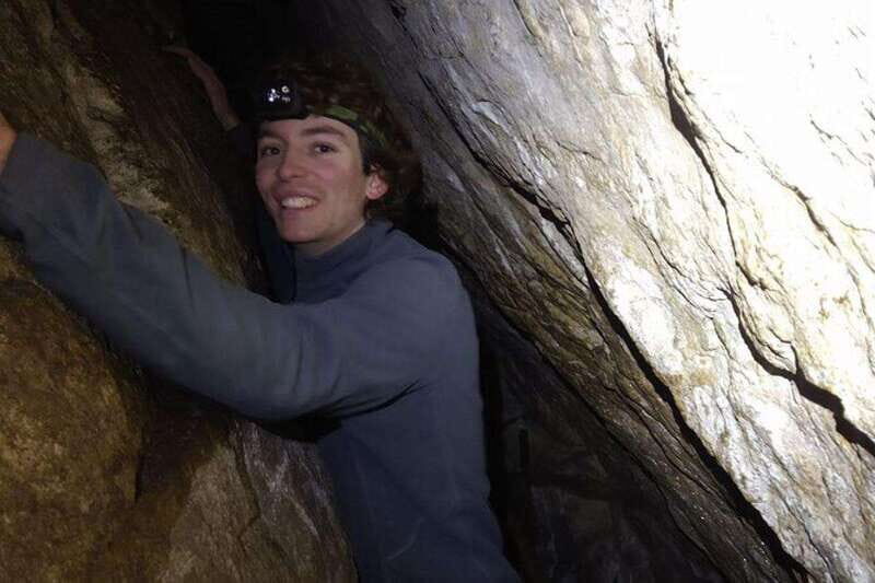 Private Nottawasaga Bluffs Caves Snowshoe-Creemore/Collingwd - Guides and Equipment — Why They Matter