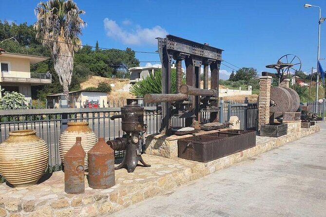 Private Olive Oil Tour & Tasting with Lunch from Katakolo Port - The Sum Up