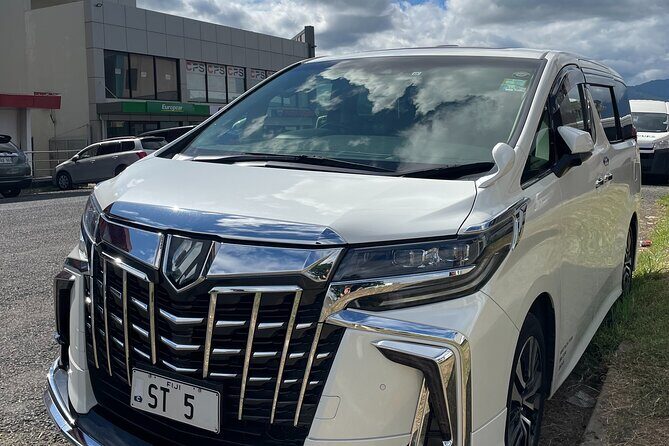 Private One Way Transfer Between Nadi Intl Airport and Denarau - A Closer Look at the Transfer Experience