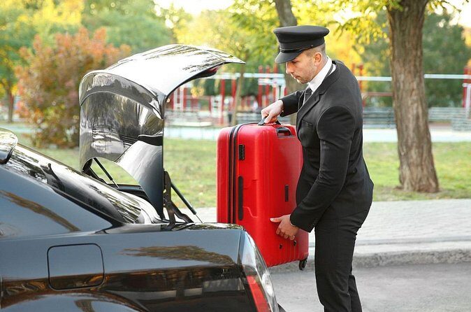 Private One Way Transfer from Los Cabos to Los Cabos Airport - Who Will Benefit Most from This Service?