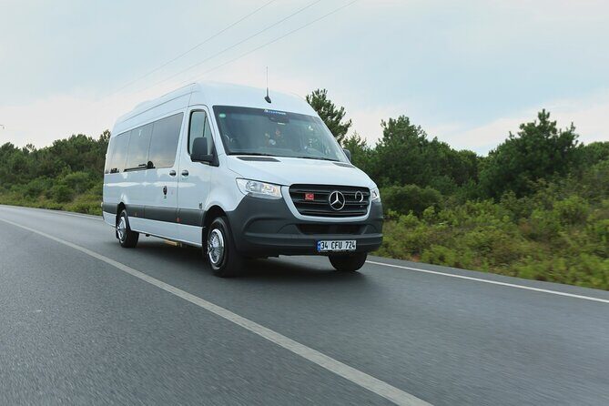 Private One-Way Transfer: Istanbul Airport  City Hotels - The Sum Up