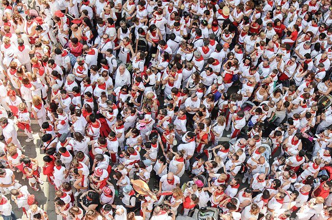 Private Pamplona SAN FERMIN & Bull Run Pick up from San Sebastian - The Value of This Tour