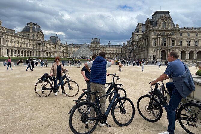 Private Paris E-bike city highlights tour - FAQs