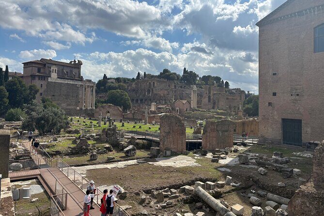 Private Personalized Architecture Tour of Rome with an Architect - An In-Depth Look at the Tour Experience
