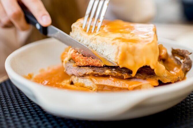 Private & Personalized Food Tour of Porto with a Local Guide - Breaking Down the Porto Food Tour: What to Expect