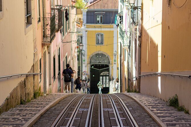 Private Photo Session in Portugal with a Local Photographer - Who Will Love This?